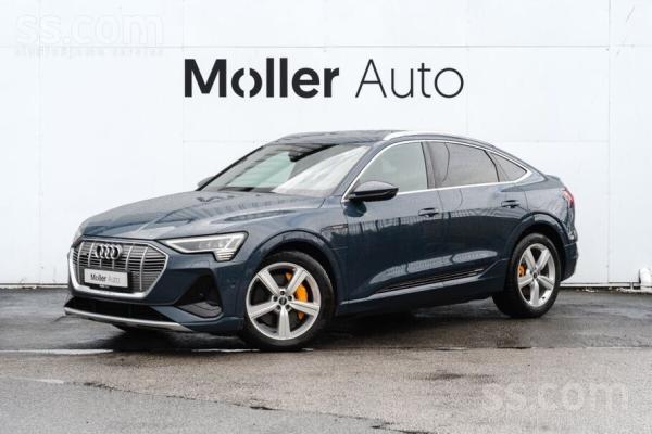 Zils Audi E-Tron 2023 Rīga, ar dzinēja tilpumu 0.00 L un nobraukumu 63 tūkst. km par 34900 €, foto 1 vietnē AUTOMOTO.COM.LV