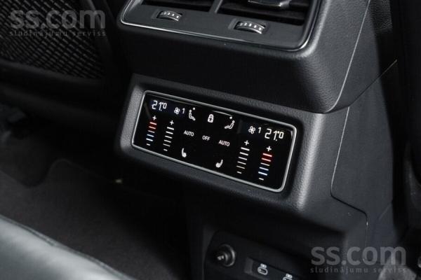 Zils Audi E-Tron 2023 Rīga, ar dzinēja tilpumu 0.00 L un nobraukumu 63 tūkst. km par 34900 €, foto 10 vietnē AUTOMOTO.COM.LV