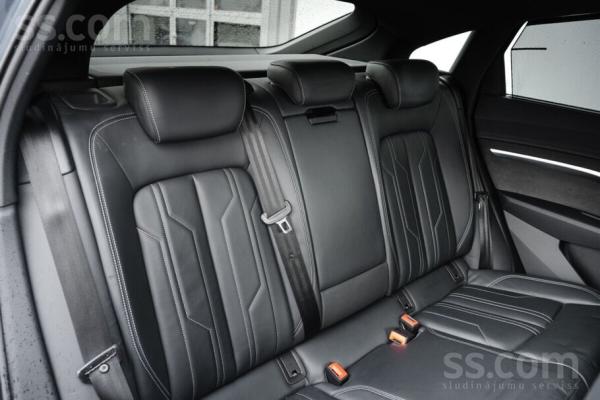 Zils Audi E-Tron 2023 Rīga, ar dzinēja tilpumu 0.00 L un nobraukumu 63 tūkst. km par 34900 €, foto 11 vietnē AUTOMOTO.COM.LV