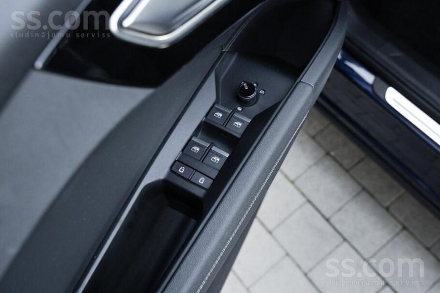 Zils Audi E-Tron 2023 Rīga, ar dzinēja tilpumu 0.00 L un nobraukumu 58 tūkst. km par 36900 €, foto 8 vietnē AUTOMOTO.COM.LV