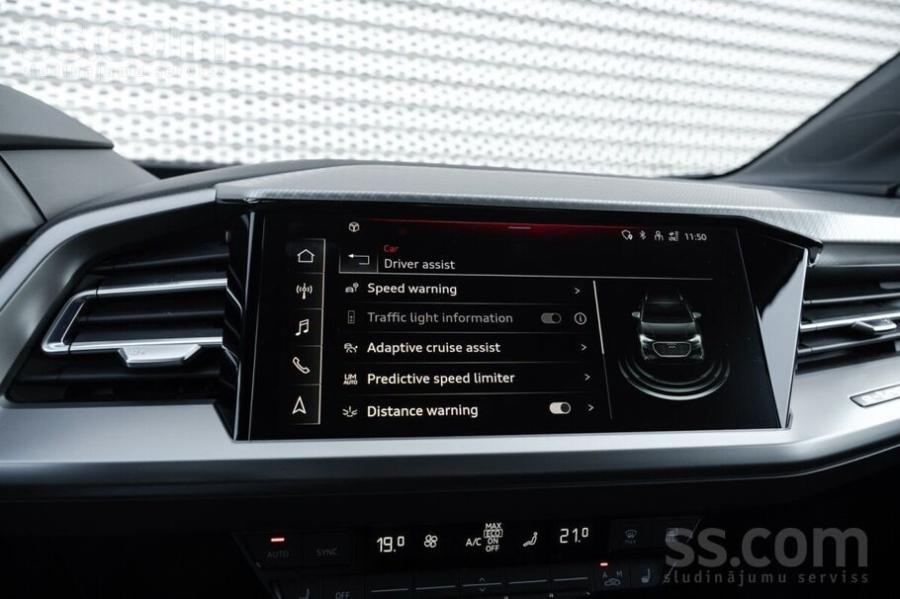 Zils Audi E-Tron 2023 Rīga, ar dzinēja tilpumu 0.00 L un nobraukumu 58 tūkst. km par 36900 €, foto 17 vietnē AUTOMOTO.COM.LV