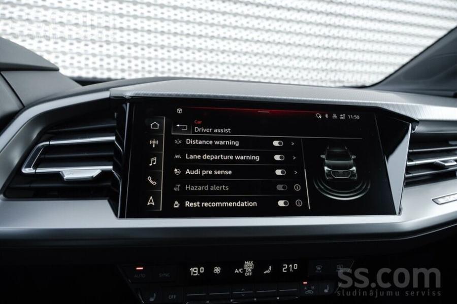 Zils Audi E-Tron 2023 Rīga, ar dzinēja tilpumu 0.00 L un nobraukumu 58 tūkst. km par 36900 €, foto 18 vietnē AUTOMOTO.COM.LV
