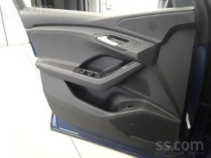 Blue Audi E-Tron 2024 in Riga, with an engine capacity of 0.00 L and mileage of 7 thousand km for 54400 €, photo 5 on AUTOMOTO.COM.LV