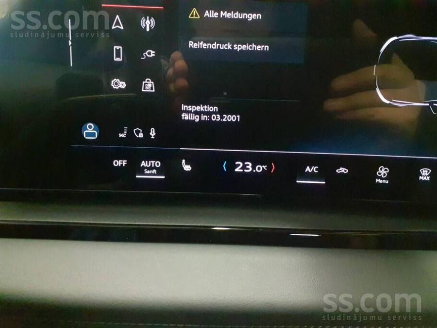 Blue Audi E-Tron 2024 in Riga, with an engine capacity of 0.00 L and mileage of 7 thousand km for 54400 €, photo 7 on AUTOMOTO.COM.LV