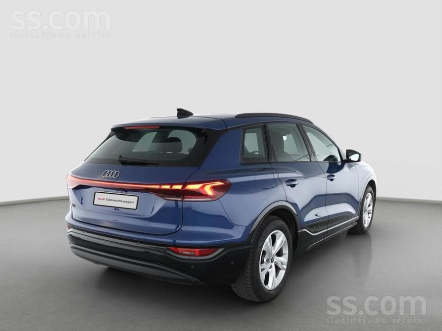 Zils Audi E-Tron 2025 Rīga, ar dzinēja tilpumu 0.00 L un nobraukumu 16 tūkst. km par 48900 €, foto 3 vietnē AUTOMOTO.COM.LV