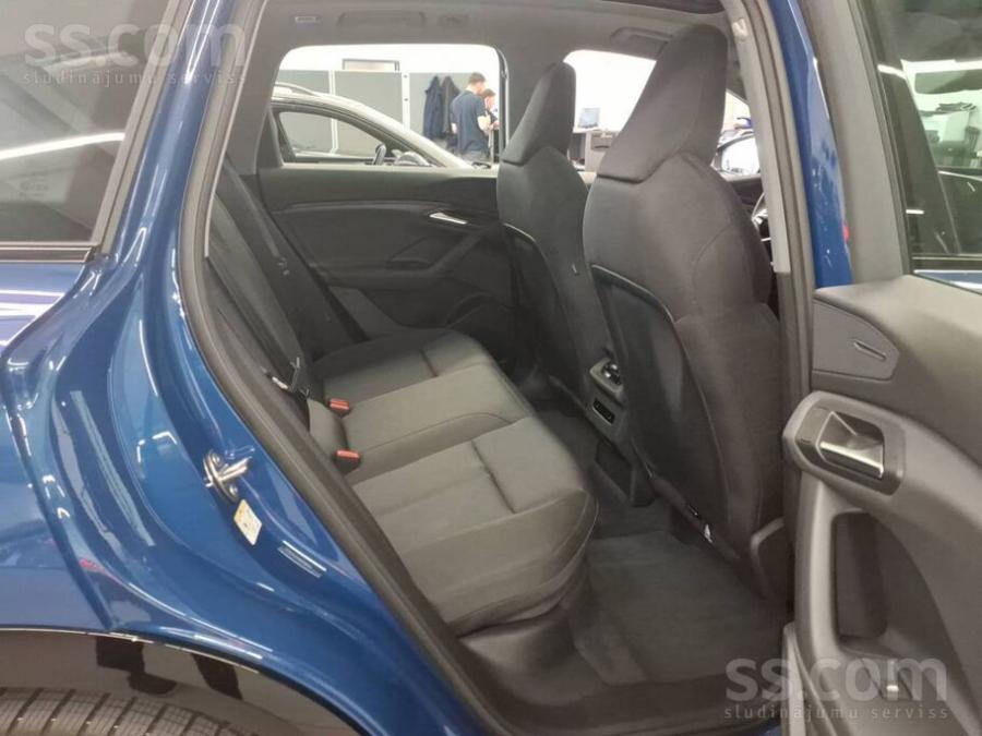 Zils Audi E-Tron 2025 Rīga, ar dzinēja tilpumu 0.00 L un nobraukumu 16 tūkst. km par 48900 €, foto 10 vietnē AUTOMOTO.COM.LV