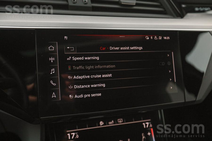 Blue Audi E-Tron 2020 in Riga, with an engine capacity of 0.00 L and mileage of 68 thousand km for 36990 €, photo 18 on AUTOMOTO.COM.LV