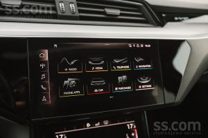 Blue Audi E-Tron 2020 in Riga, with an engine capacity of 0.00 L and mileage of 68 thousand km for 36990 €, photo 20 on AUTOMOTO.COM.LV