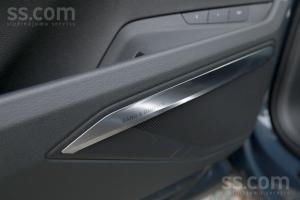 Blue Audi E-Tron 2020 in Riga, with an engine capacity of 0.00 L and mileage of 68 thousand km for 36990 €, photo 27 on AUTOMOTO.COM.LV