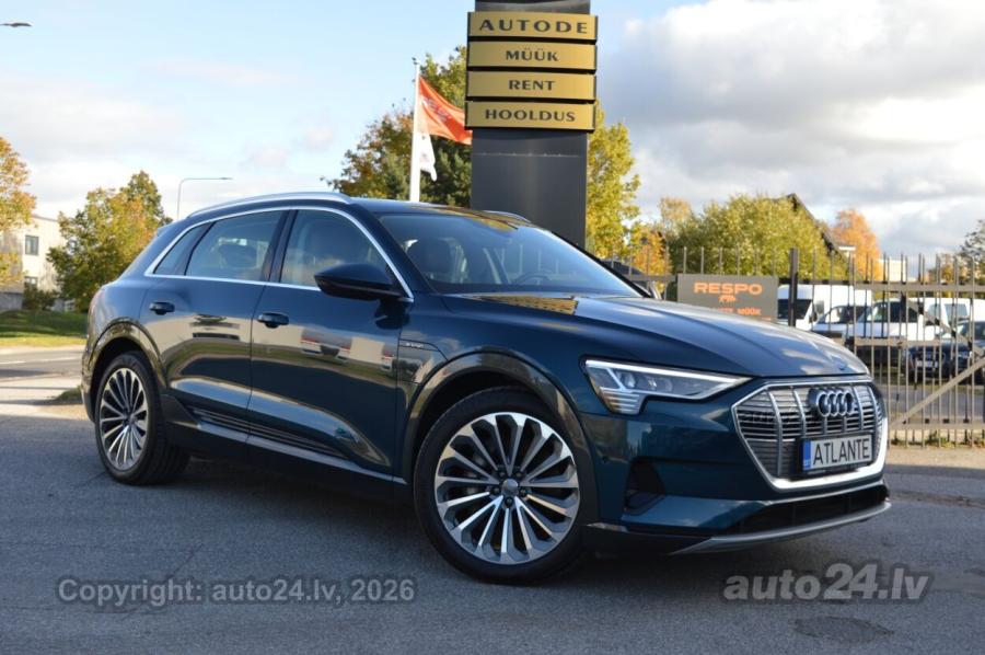 Blue Audi E-Tron 2019 in Tartu, with an engine capacity of 0.00 L and mileage of 160 thousand km for 29000 €, photo 1 on AUTOMOTO.COM.LV