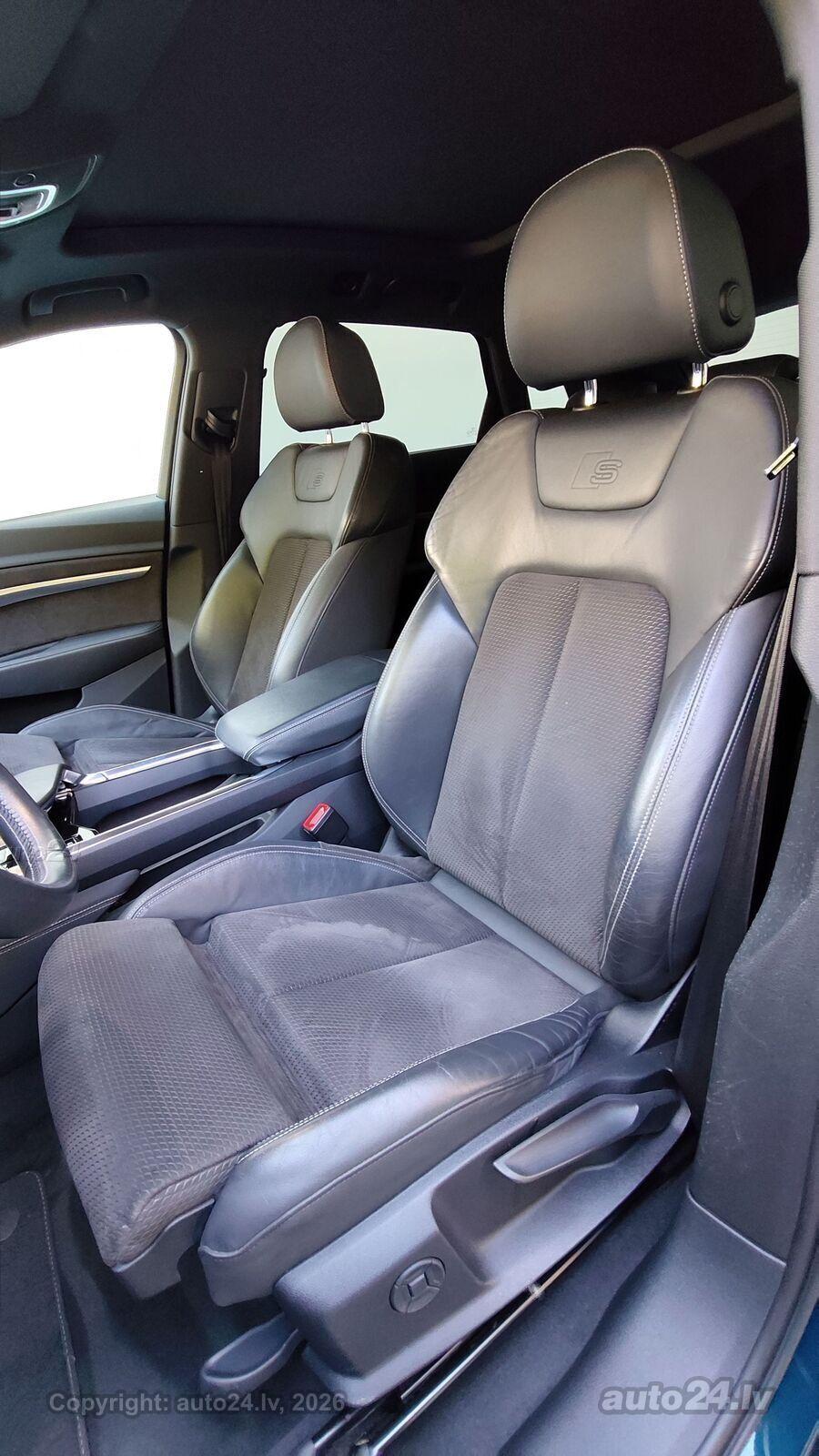 Zils Audi E-Tron 2019 Tallina, ar dzinēja tilpumu 0.00 L un nobraukumu 122 tūkst. km par 24995 €, foto 12 vietnē AUTOMOTO.COM.LV