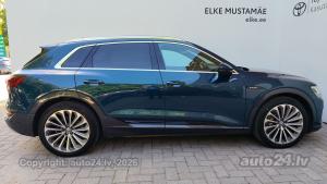 Zils Audi E-Tron 2019 Tallina, ar dzinēja tilpumu 0.00 L un nobraukumu 122 tūkst. km par 24995 €, foto 17 vietnē AUTOMOTO.COM.LV