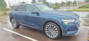 Zils Audi E-Tron 2019 Tallina, ar dzinēja tilpumu 0.00 L un nobraukumu 141 tūkst. km par 34000 €, foto 3 vietnē AUTOMOTO.COM.LV