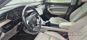 Zils Audi E-Tron 2019 Tallina, ar dzinēja tilpumu 0.00 L un nobraukumu 141 tūkst. km par 34000 €, foto 5 vietnē AUTOMOTO.COM.LV