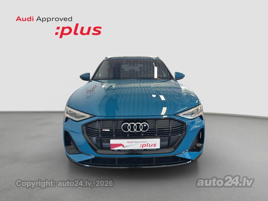 Синий Ауди E-Tron 2020 в Таллин, объемом двигателя 0.00 л и пробегом 62 тыс. км за 35900 €, фото 5 на AUTOMOTO.COM.LV