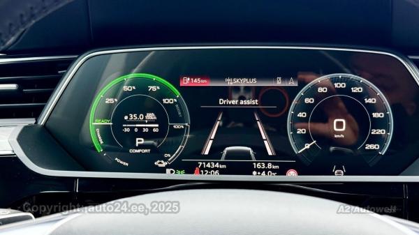 Blue Audi E-Tron 2021 in Tallinn, with an engine capacity of 0.00 L and mileage of 71 thousand km for 34500 €, photo 11 on AUTOMOTO.COM.LV