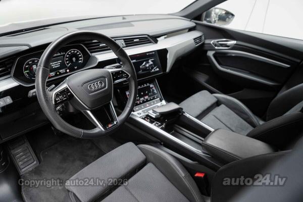 Blue Audi E-Tron 2023 in Tallinn, with an engine capacity of 0.00 L and mileage of 39 thousand km for 38500 €, photo 11 on AUTOMOTO.COM.LV