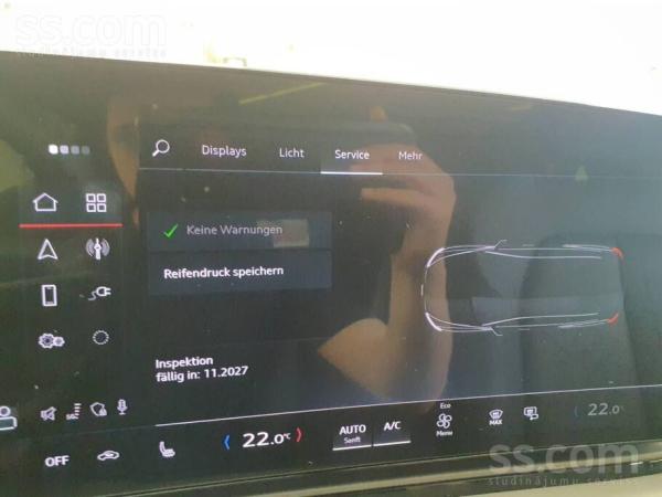 Blue Audi E-Tron 2025 in Riga, with an engine capacity of 0.00 L and mileage of 12 thousand km for 54176 €, photo 6 on AUTOMOTO.COM.LV