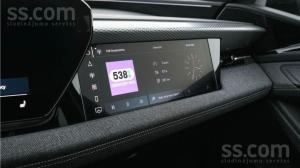 Синий Ауди E-Tron 2025 в Рига, объемом двигателя 0.00 л и пробегом 4 тыс. км за 64000 €, фото 10 на AUTOMOTO.COM.LV