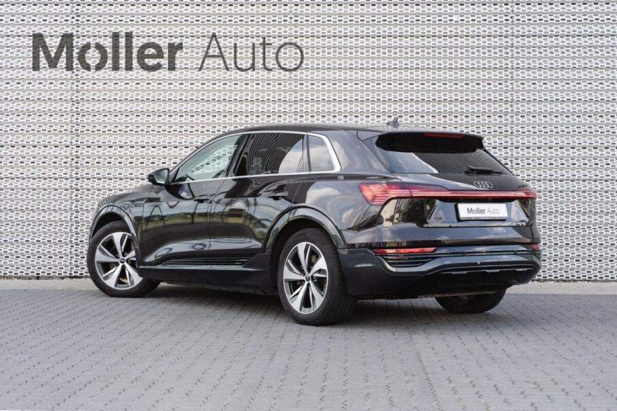 Brown Audi E-Tron 2023 in Marupe, with an engine capacity of 0.00 L and mileage of 89 thousand km for 43500 €, photo 4 on AUTOMOTO.COM.LV