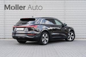 Brown Audi E-Tron 2023 in Marupe, with an engine capacity of 0.00 L and mileage of 89 thousand km for 43500 €, photo 5 on AUTOMOTO.COM.LV