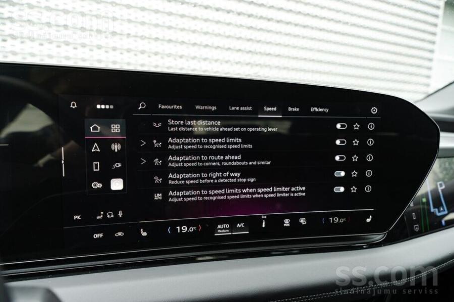 Brūns Audi E-Tron 2025 Rīga, ar dzinēja tilpumu 0.00 L un nobraukumu 8 tūkst. km par 74900 €, foto 25 vietnē AUTOMOTO.COM.LV