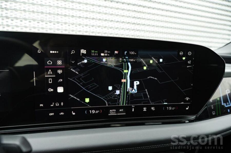 Brūns Audi E-Tron 2025 Rīga, ar dzinēja tilpumu 0.00 L un nobraukumu 8 tūkst. km par 74900 €, foto 28 vietnē AUTOMOTO.COM.LV