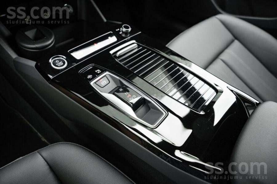 Brūns Audi E-Tron 2025 Rīga, ar dzinēja tilpumu 0.00 L un nobraukumu 8 tūkst. km par 74900 €, foto 31 vietnē AUTOMOTO.COM.LV
