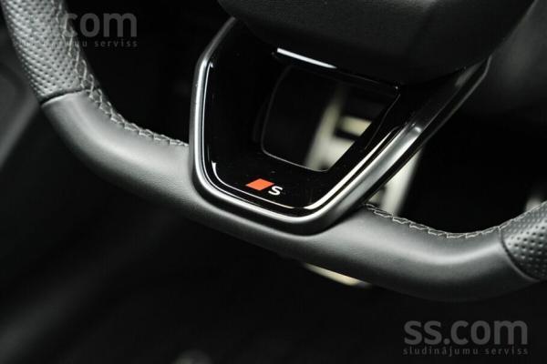 Brown Audi E-Tron 2025 in Riga, with an engine capacity of 0.00 L and mileage of 25 thousand km for 69900 €, photo 10 on AUTOMOTO.COM.LV