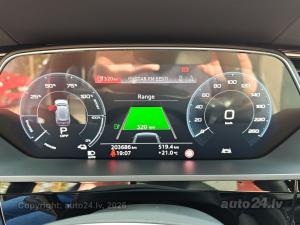 Audi E-Tron 2018 in Tallinn, with an engine capacity of 0.00 L and mileage of 204 thousand km for 20900 €, photo 17 on AUTOMOTO.COM.LV