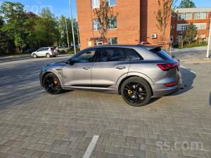 Audi E-Tron 2019 Rīga, ar dzinēja tilpumu 0.00 L un nobraukumu 101 tūkst. km par 28000 €, foto 4 vietnē AUTOMOTO.COM.LV