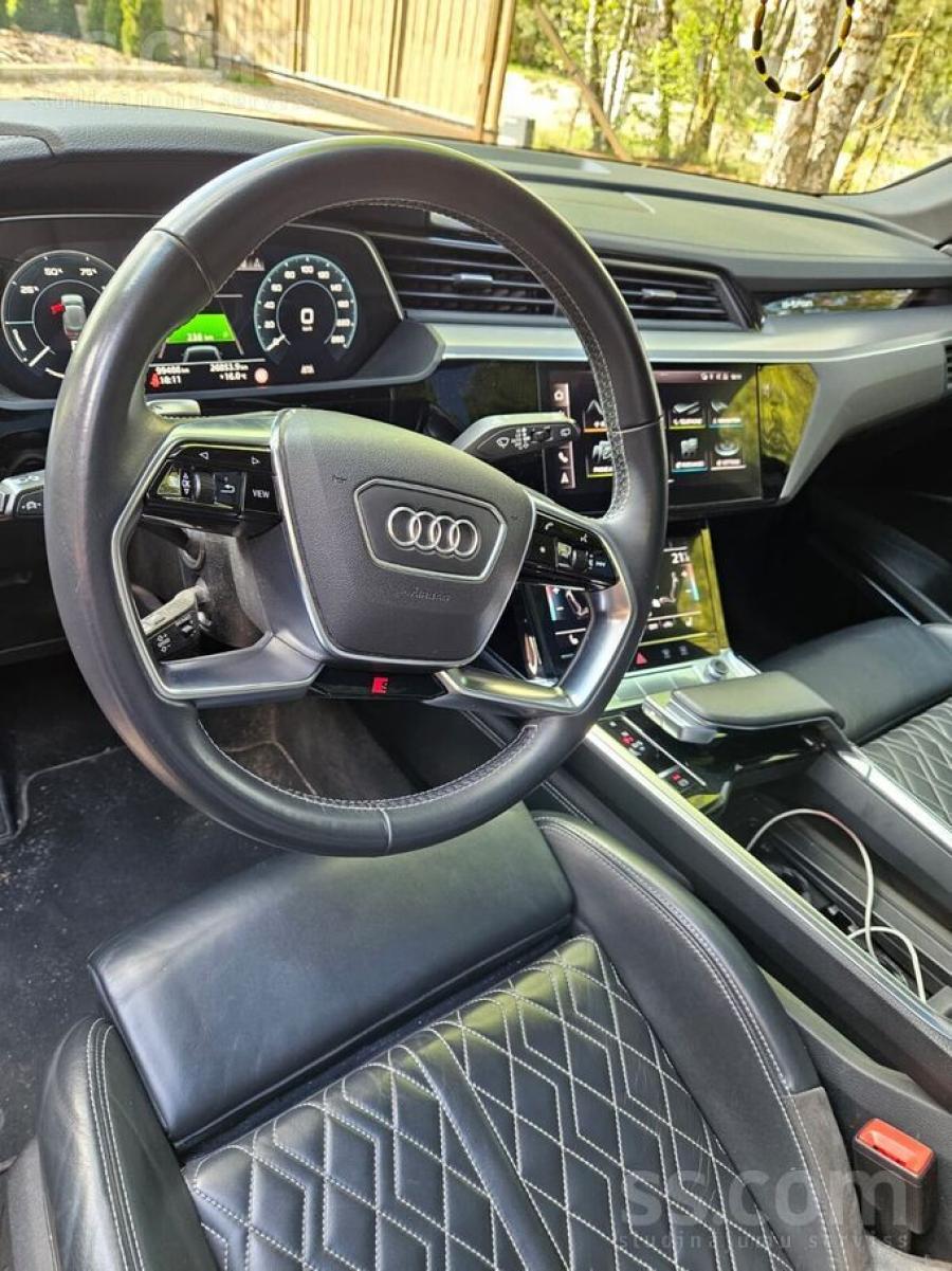 Audi E-Tron 2019 Rīga, ar dzinēja tilpumu 0.00 L un nobraukumu 101 tūkst. km par 28000 €, foto 12 vietnē AUTOMOTO.COM.LV