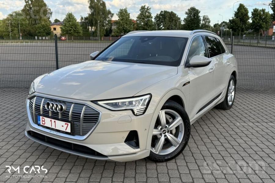 Audi E-Tron 2020 in Jelgava, with an engine capacity of 0.00 L and mileage of 0 thousand km for 23000 €, photo 3 on AUTOMOTO.COM.LV