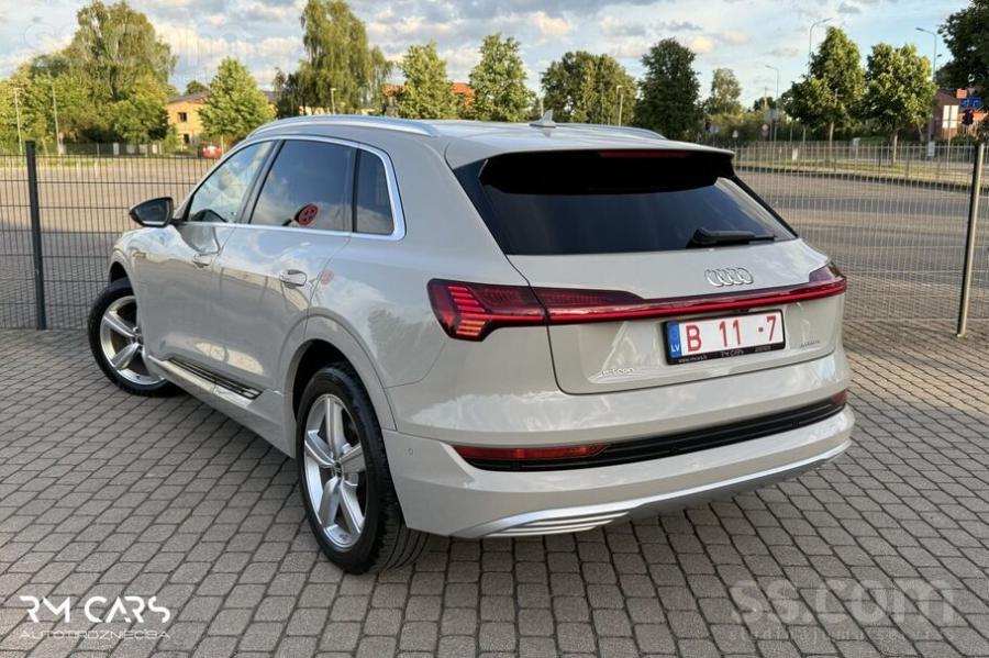 Audi E-Tron 2020 in Jelgava, with an engine capacity of 0.00 L and mileage of 0 thousand km for 23000 €, photo 4 on AUTOMOTO.COM.LV