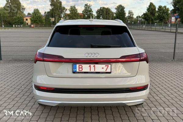 Audi E-Tron 2020 in Jelgava, with an engine capacity of 0.00 L and mileage of 0 thousand km for 23000 €, photo 6 on AUTOMOTO.COM.LV