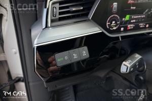Audi E-Tron 2020 in Jelgava, with an engine capacity of 0.00 L and mileage of 0 thousand km for 23000 €, photo 29 on AUTOMOTO.COM.LV