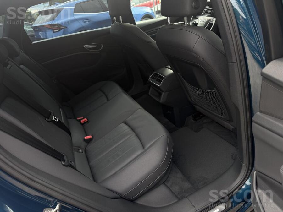 Audi E-Tron 2020 Jelgava, ar dzinēja tilpumu 0.00 L un nobraukumu 83 tūkst. km par 23500 €, foto 7 vietnē AUTOMOTO.COM.LV