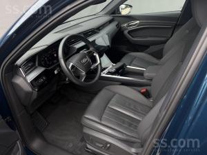 Audi E-Tron 2020 Jelgava, ar dzinēja tilpumu 0.00 L un nobraukumu 83 tūkst. km par 23500 €, foto 15 vietnē AUTOMOTO.COM.LV