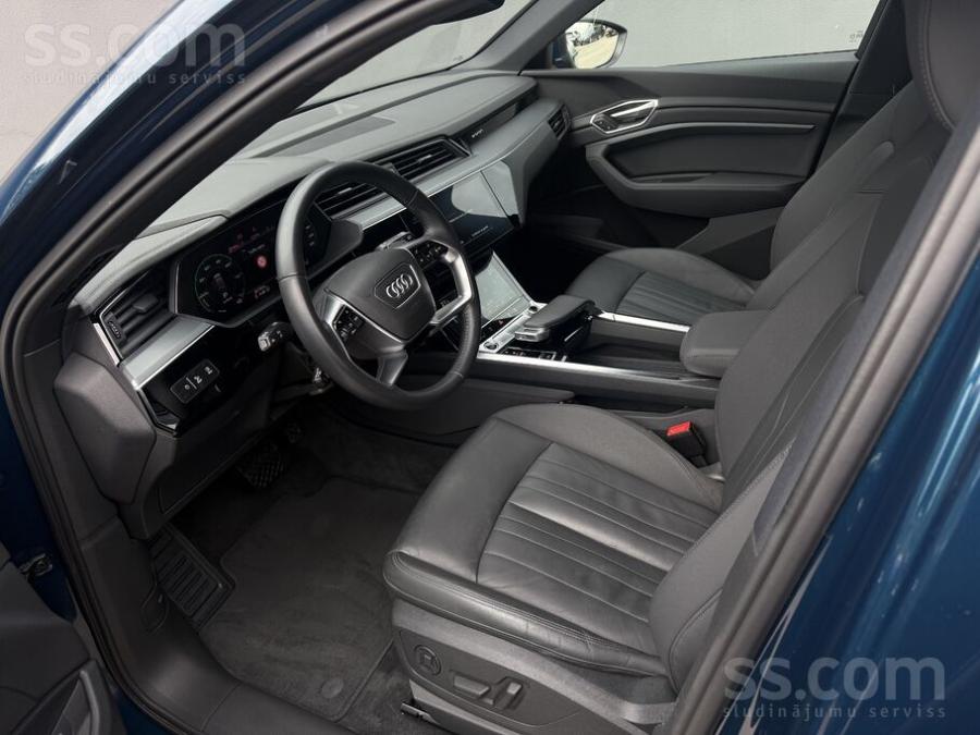 Audi E-Tron 2020 Jelgava, ar dzinēja tilpumu 0.00 L un nobraukumu 83 tūkst. km par 23500 €, foto 15 vietnē AUTOMOTO.COM.LV