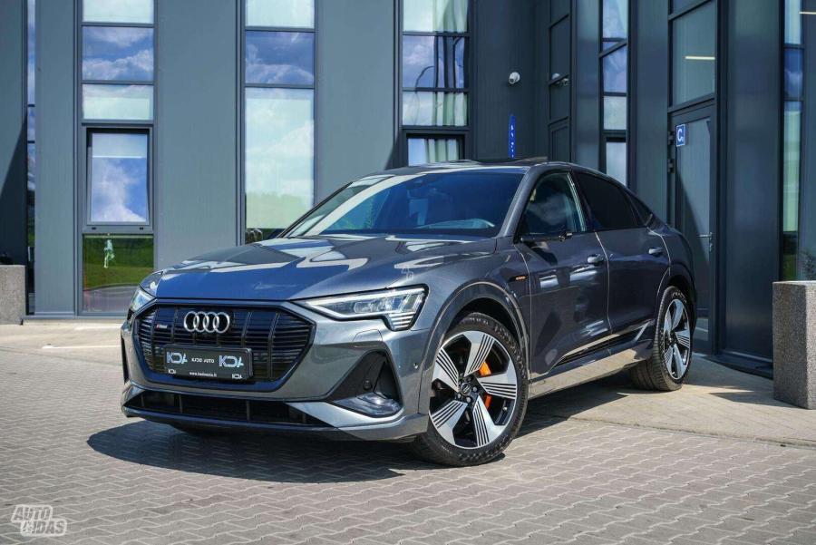 Audi E-Tron 2020 in Kaunas, with an engine capacity of 0.00 L and mileage of 114 thousand km for 32250 €, photo 3 on AUTOMOTO.COM.LV