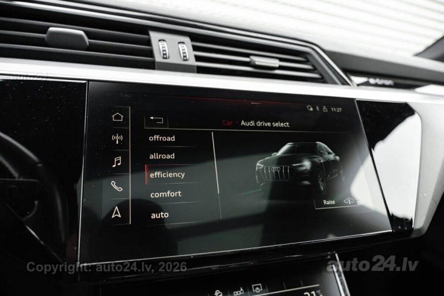 Audi E-Tron 2021 in Riga, with an engine capacity of 0.00 L and mileage of 100 thousand km for 42477 €, photo 22 on AUTOMOTO.COM.LV
