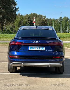 Audi E-Tron 2021 in Riga, with an engine capacity of 0.00 L and mileage of 104 thousand km for 34900 €, photo 6 on AUTOMOTO.COM.LV