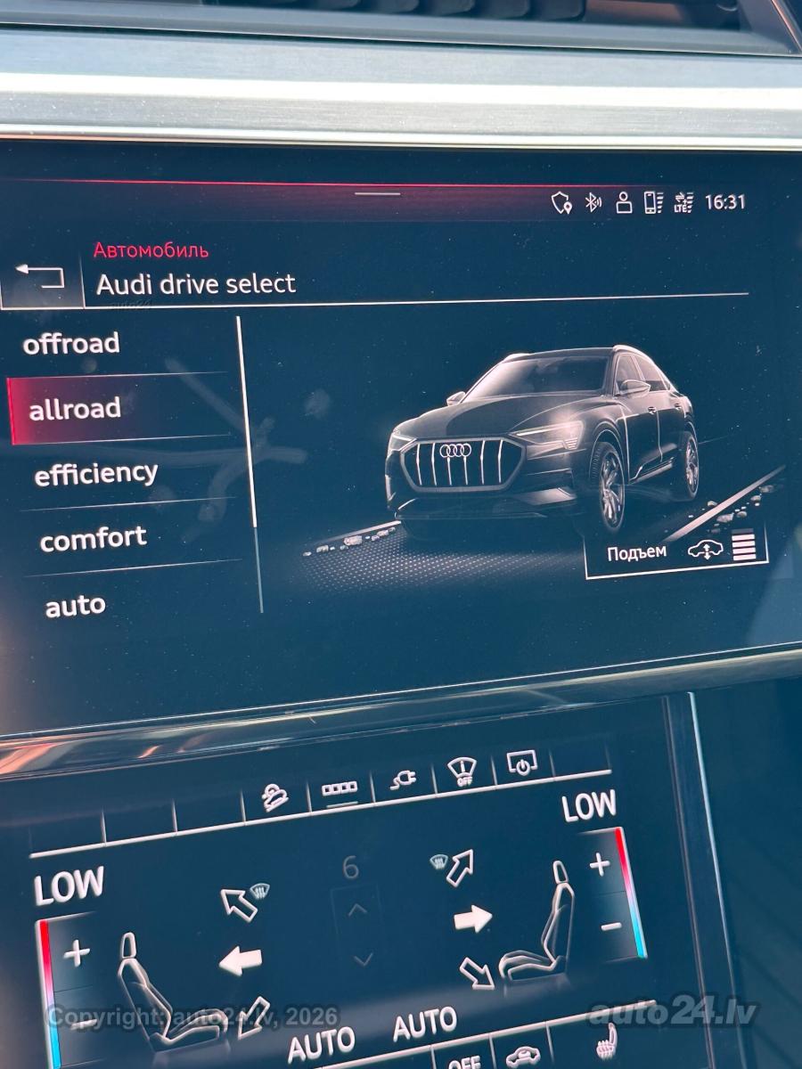 Audi E-Tron 2021 in Riga, with an engine capacity of 0.00 L and mileage of 104 thousand km for 34900 €, photo 16 on AUTOMOTO.COM.LV