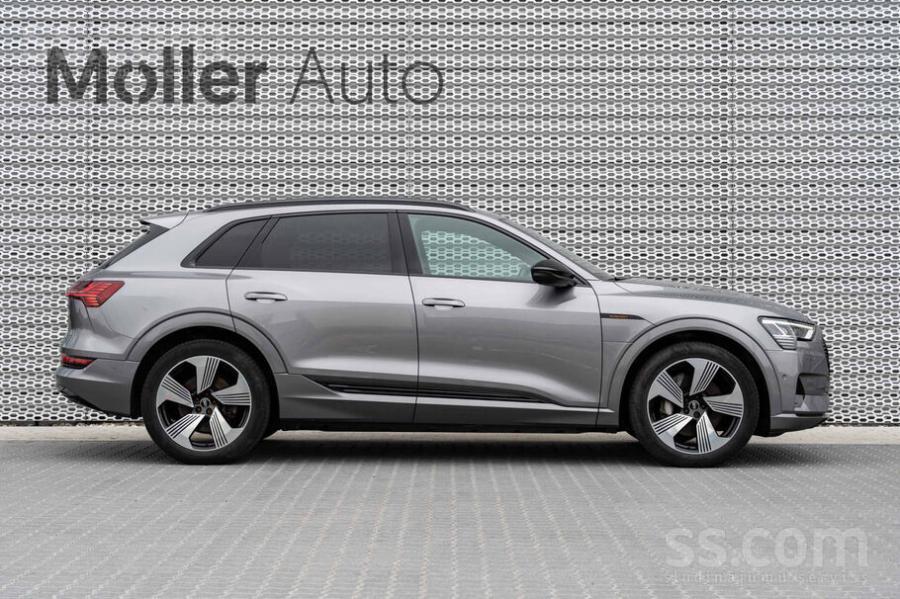 Audi E-Tron 2022 in Riga, with an engine capacity of 0.00 L and mileage of 54 thousand km for 42400 €, photo 5 on AUTOMOTO.COM.LV