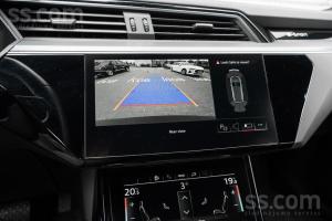 Audi E-Tron 2022 in Riga, with an engine capacity of 0.00 L and mileage of 54 thousand km for 42400 €, photo 13 on AUTOMOTO.COM.LV