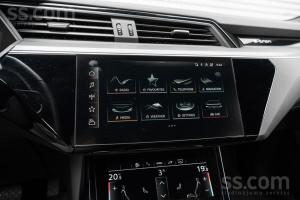 Audi E-Tron 2022 in Riga, with an engine capacity of 0.00 L and mileage of 54 thousand km for 42400 €, photo 15 on AUTOMOTO.COM.LV
