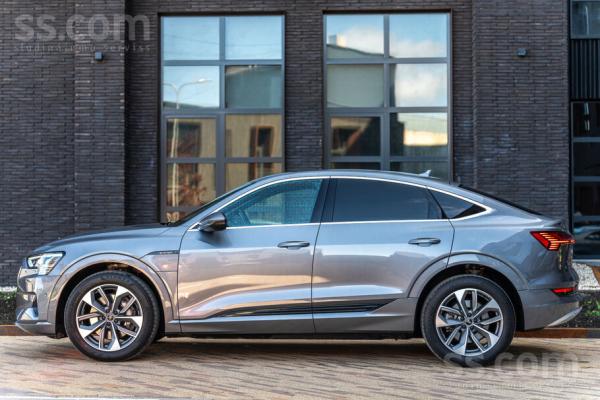 Audi E-Tron 2022 in Riga, with an engine capacity of 0.00 L and mileage of 32 thousand km for 39990 €, photo 5 on AUTOMOTO.COM.LV