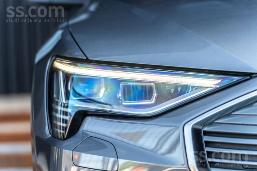 Audi E-Tron 2022 Rīga, ar dzinēja tilpumu 0.00 L un nobraukumu 32 tūkst. km par 39990 €, foto 10 vietnē AUTOMOTO.COM.LV