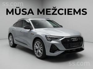Audi E-Tron 2022 Rīga, ar dzinēja tilpumu 0.00 L un nobraukumu 40 tūkst. km par 33900 €, foto  vietnē AUTOMOTO.COM.LV