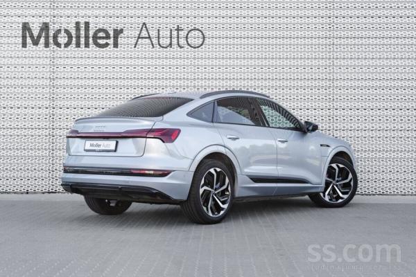 Audi E-Tron 2022 in Riga, with an engine capacity of 0.00 L and mileage of 77 thousand km for 34900 €, photo 4 on AUTOMOTO.COM.LV